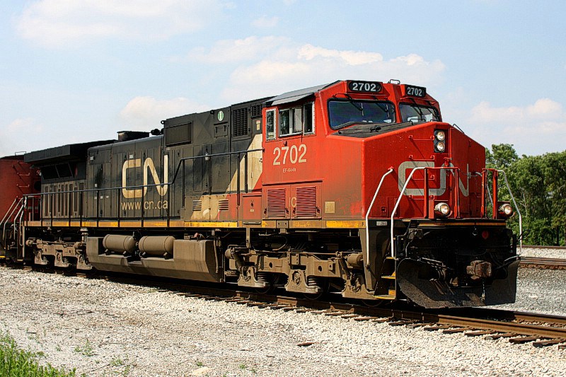 CN 2702